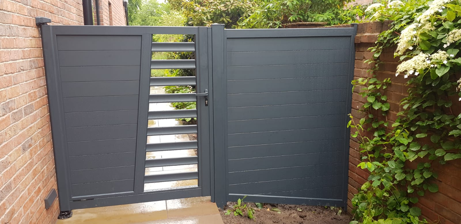 Aluminium Gates Glasgow & West of Scotland | Made To Measure